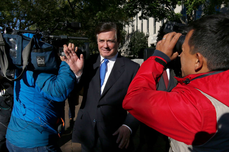 Paul Manafort Charged With Conspiracy Against the US: 3 Things You Need ...